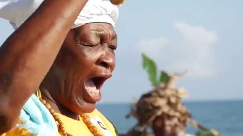 Garifuna Culture Tour + Mangrove Cruise • Roatan 21 Tours